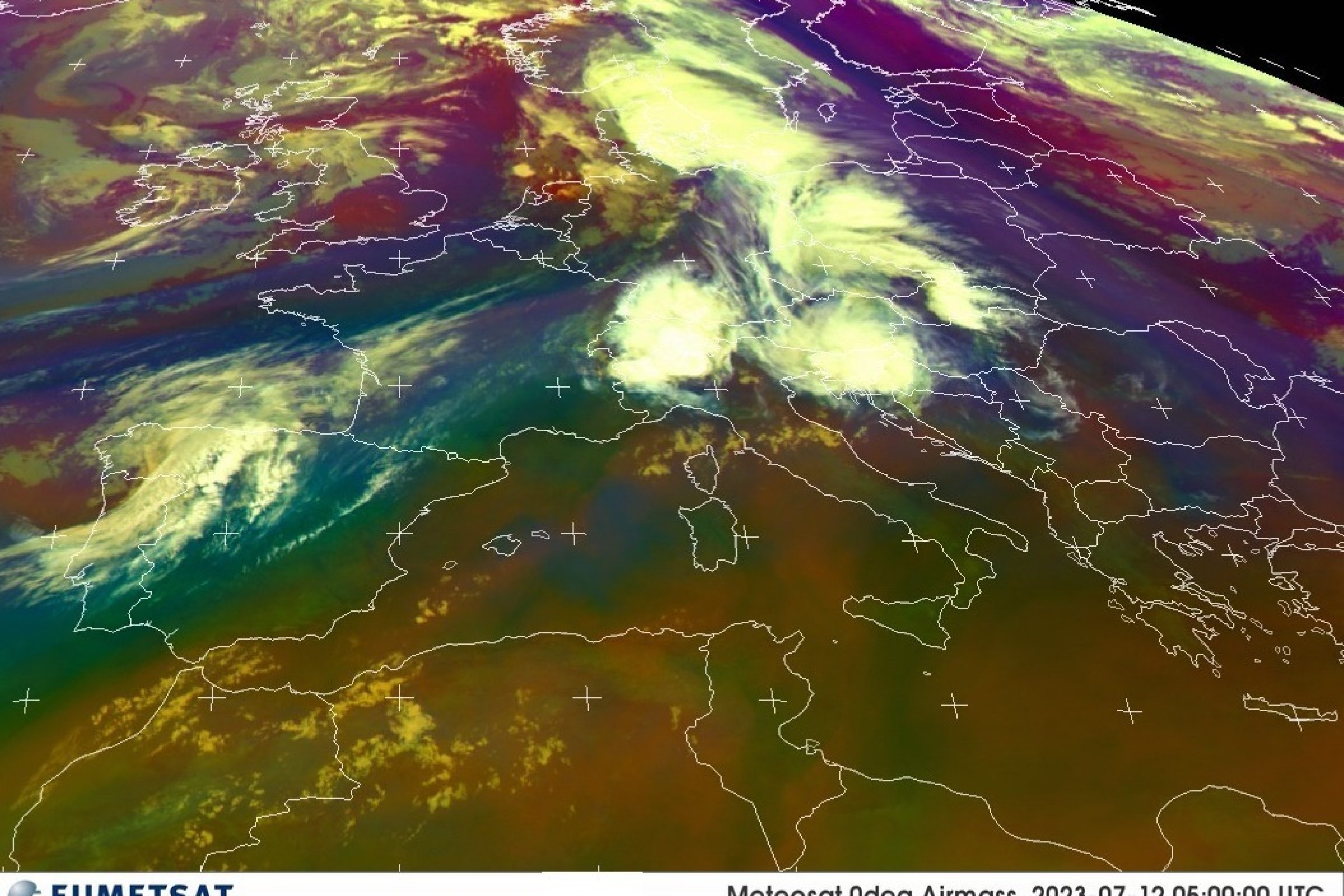 FOTO: Spektakularen shelf nad Koprom – Neurje